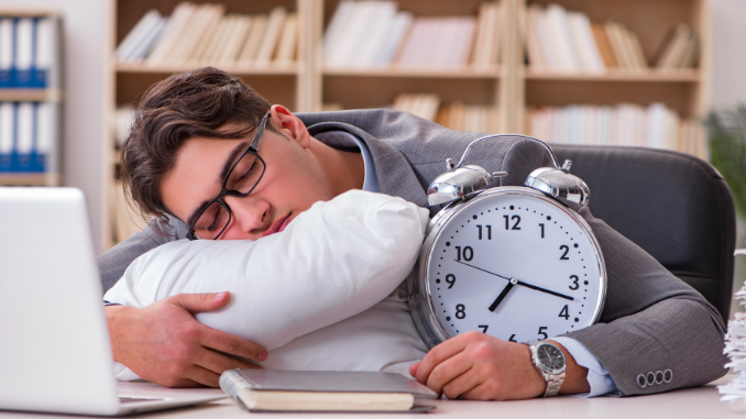 Signs of a Bad Work-Life Balance – And How to Fix It